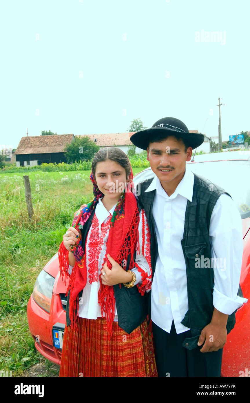 Romanian gypsy wedding 60 photos - Vianawedding.com