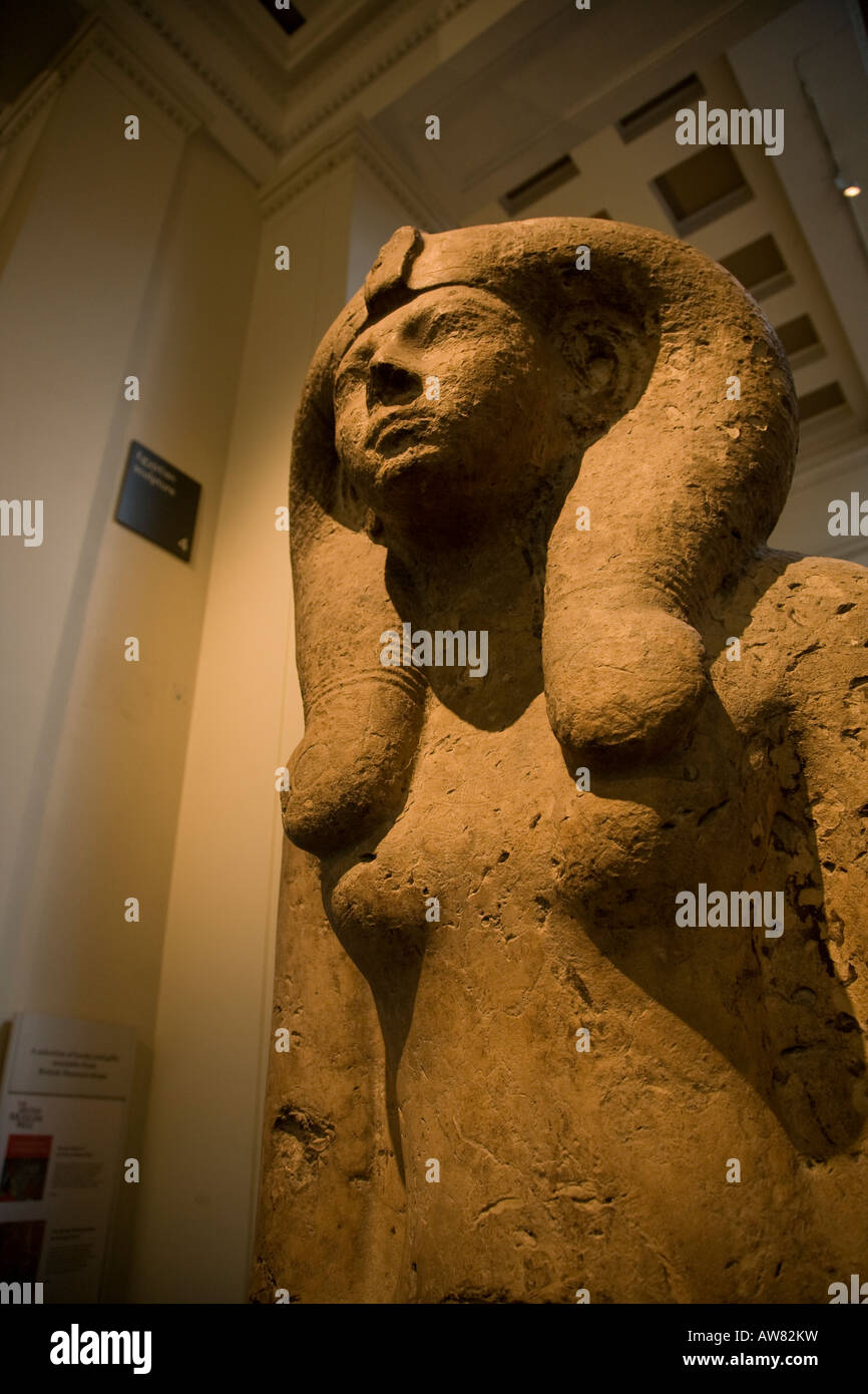 Egyptian statue in british museum hi-res stock photography and images ...