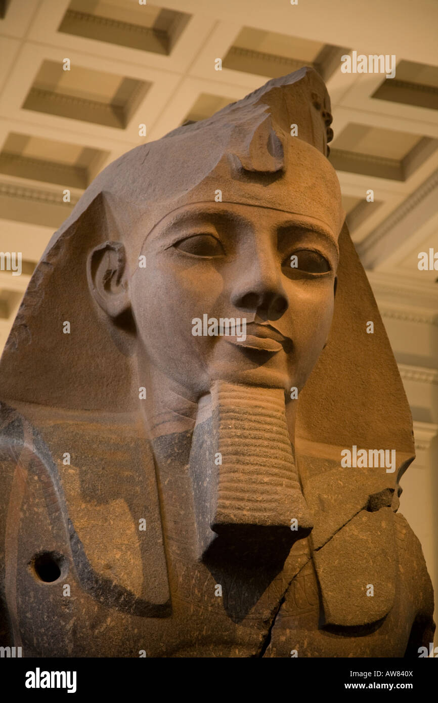 Egyptian Statue In British Museum High Resolution Stock Photography and ...