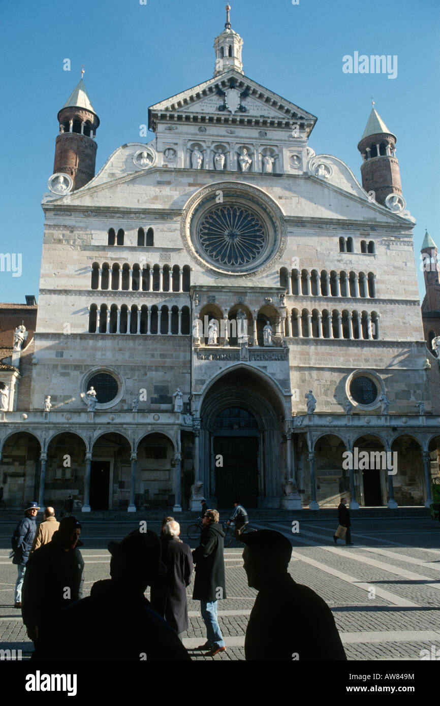Cremona piazza del del comune hi-res stock photography and images - Alamy