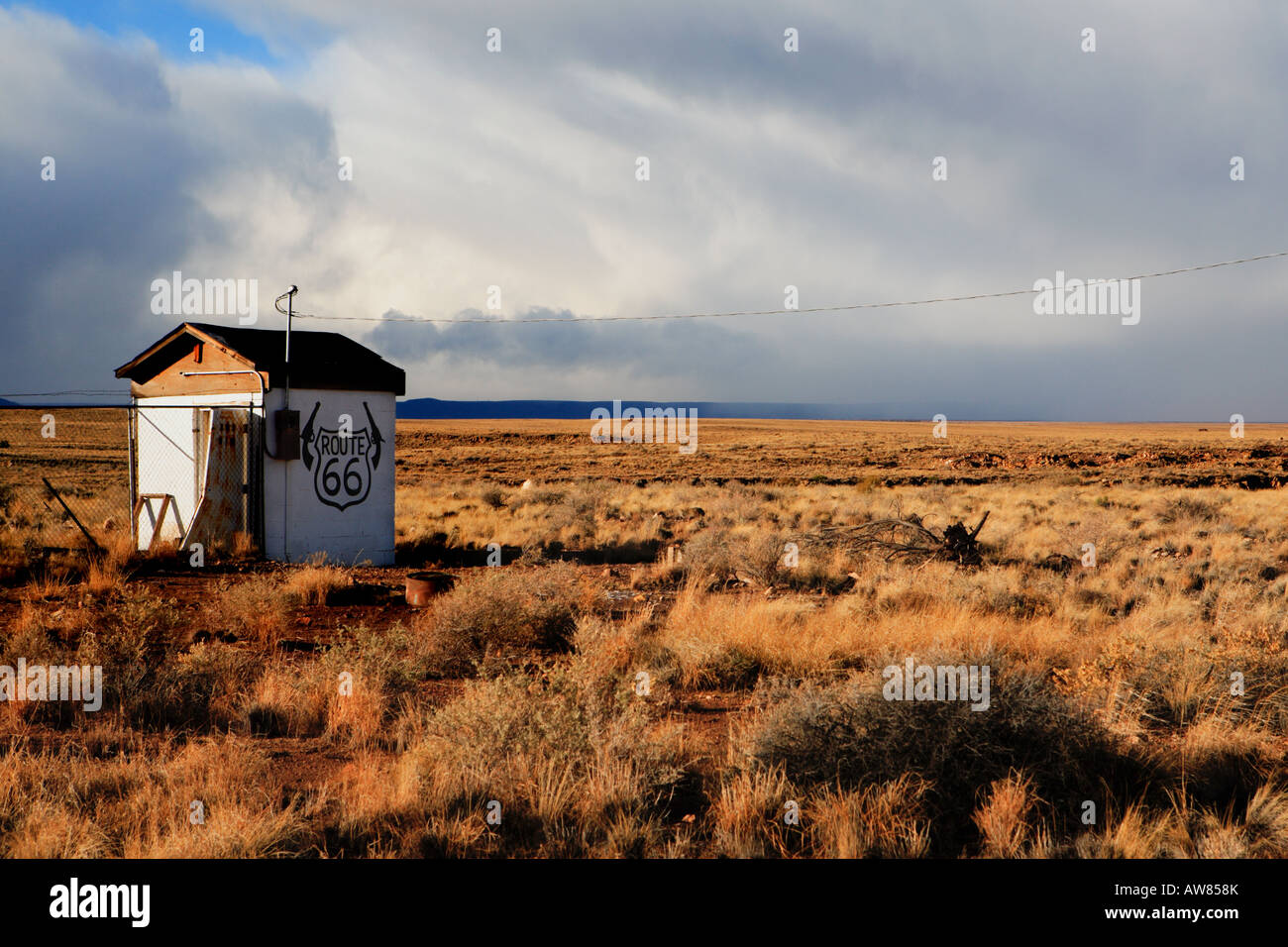 DESERTED BUILDING ON ROUTE 66 IN THE GHOST TOWN OF TWO GUNS ARIZONA USA ...
