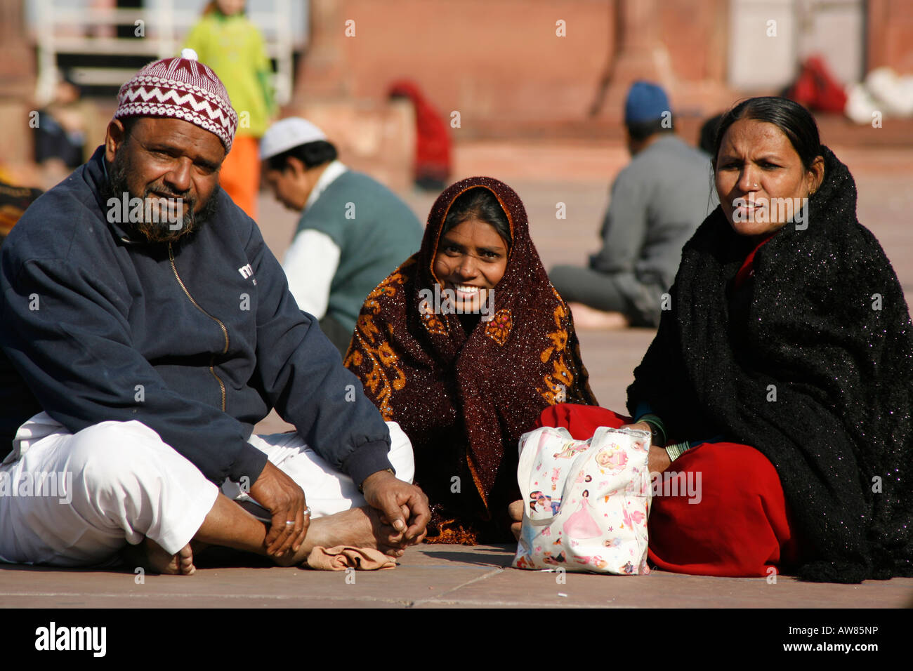 Muslim family Jama Masjid Delhi India Stock Photo - Alamy