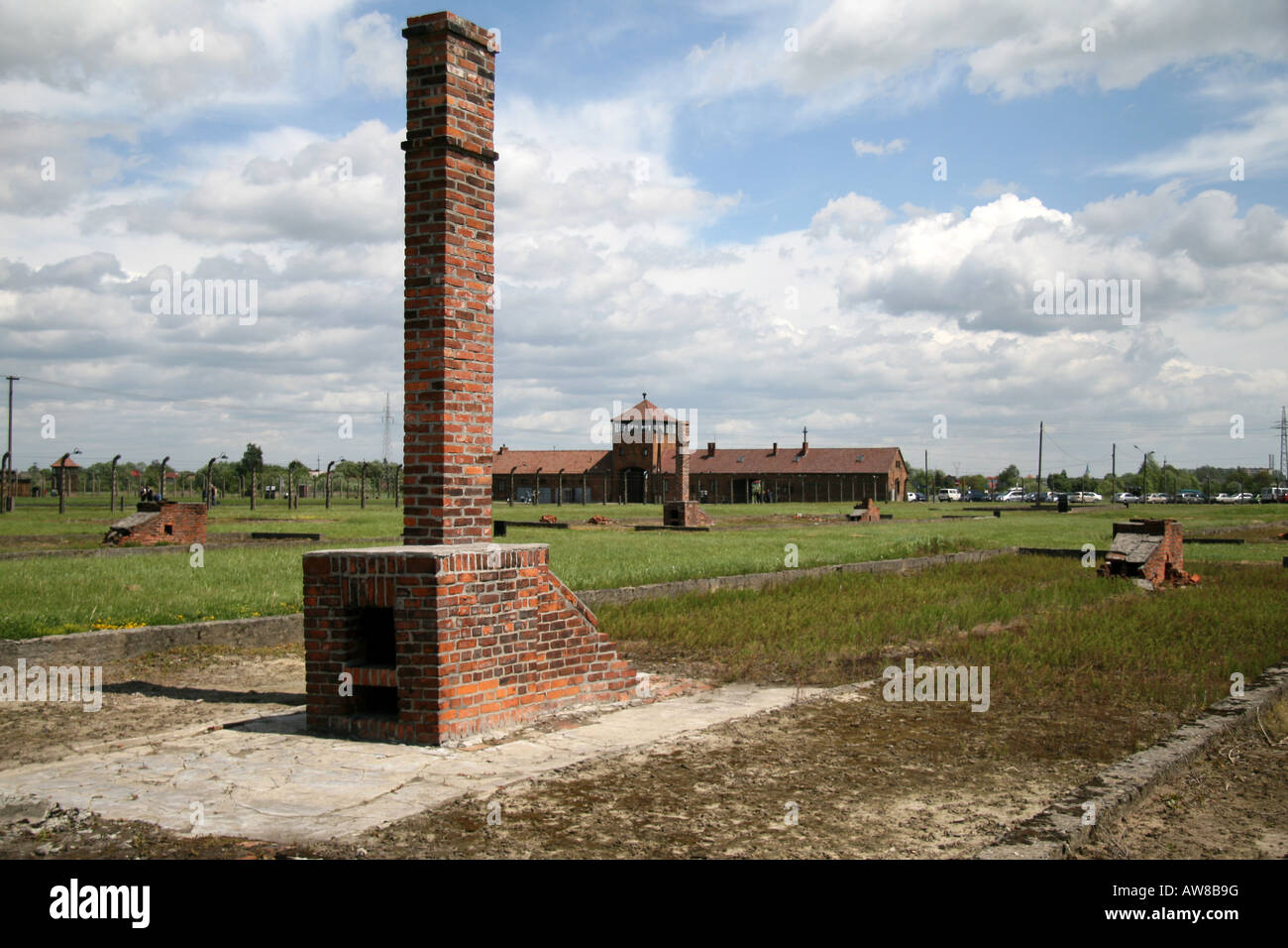 Haunting ruins hi-res stock photography and images - Alamy