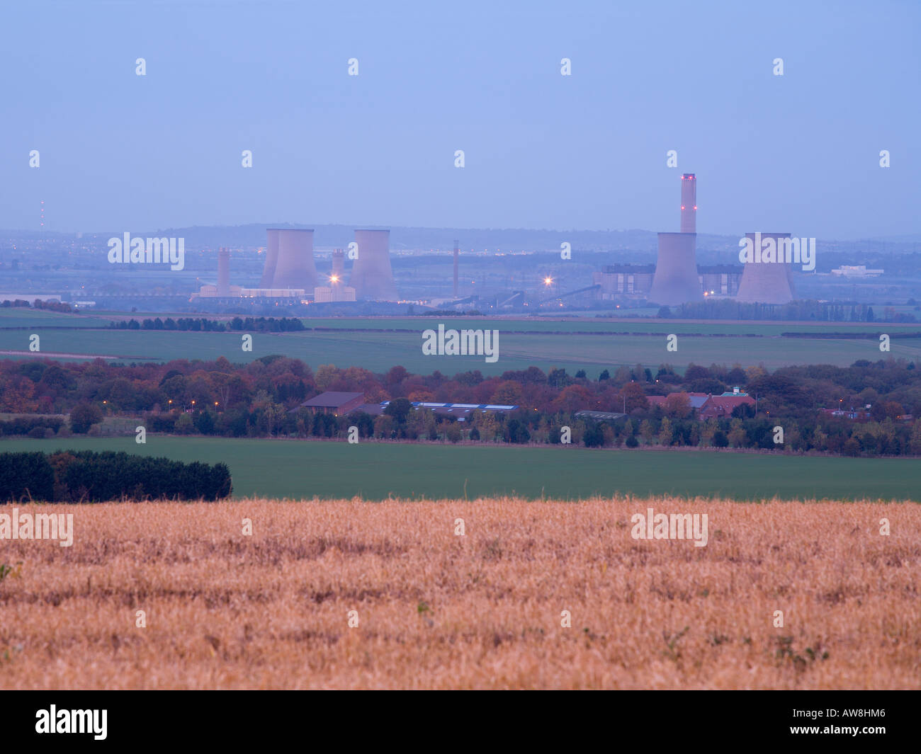 Didcot Power Station at dusk Oxfordshire UK Stock Photo - Alamy