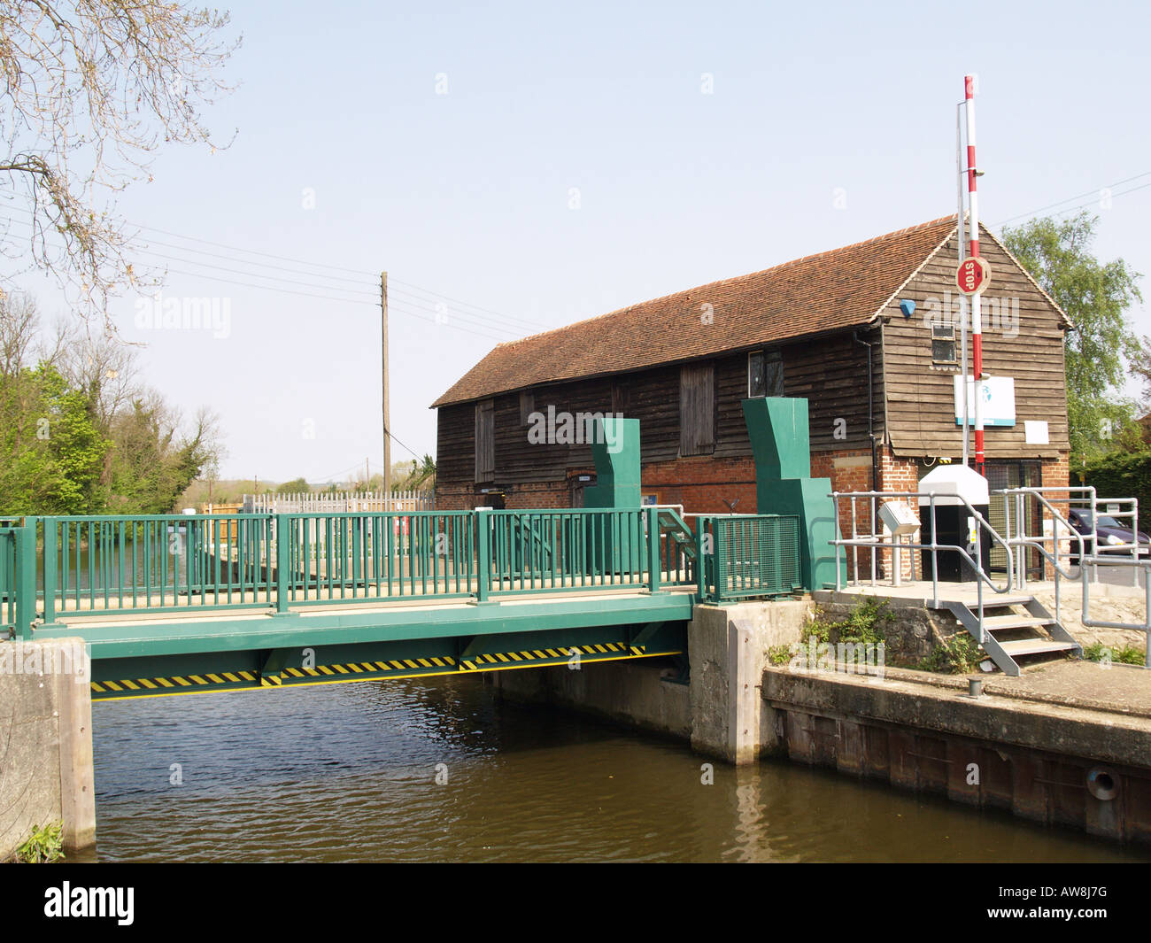 Bascule lift hi-res stock photography and images - Alamy