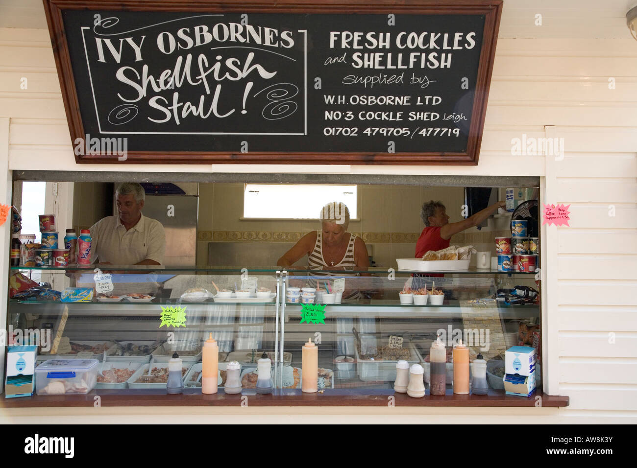 Bucket and spade stall hi-res stock photography and images - Alamy