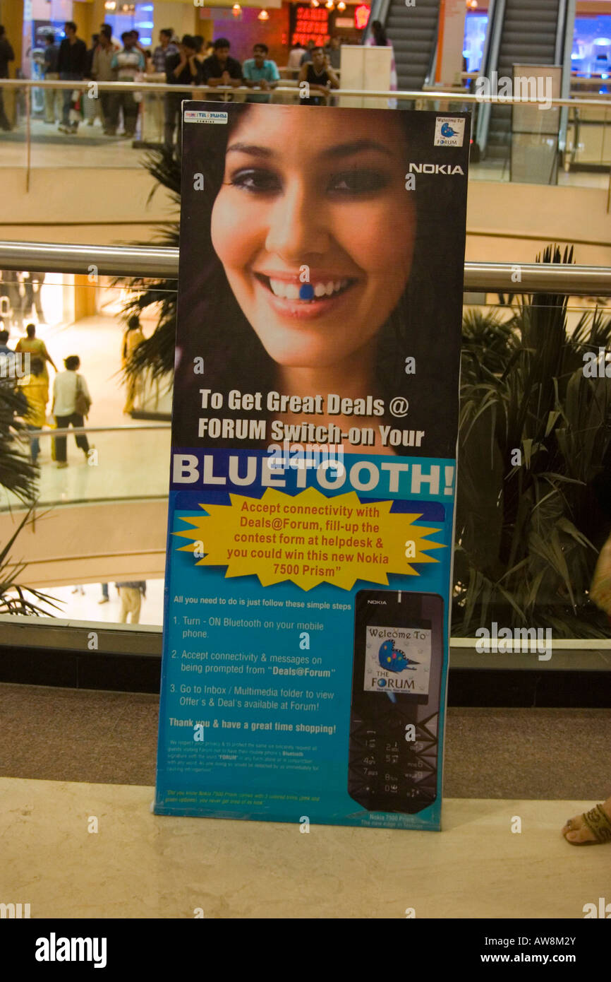 Phone advert poster hi-res stock photography and images - Alamy