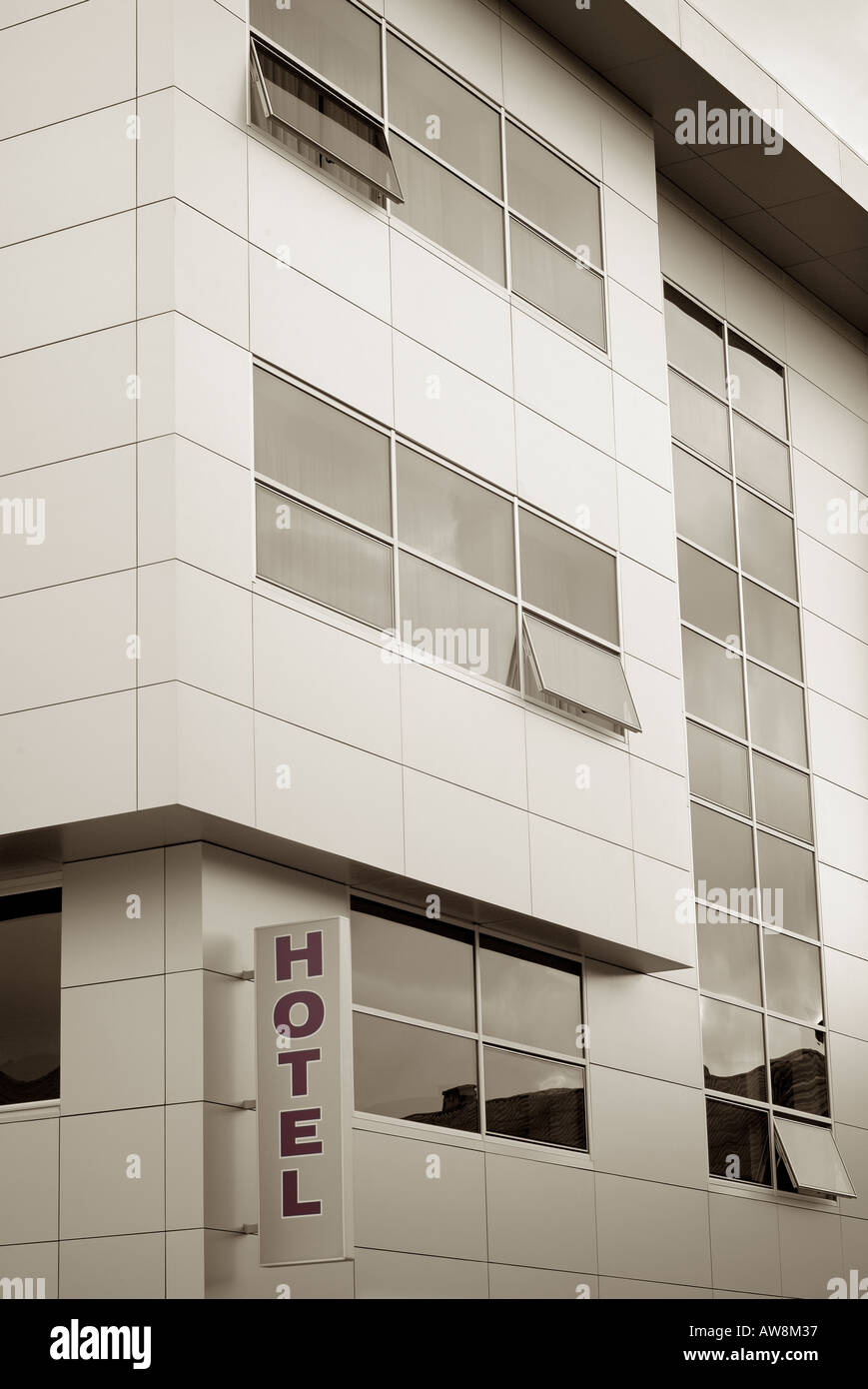 Hotel exterior exterior hi-res stock photography and images - Alamy