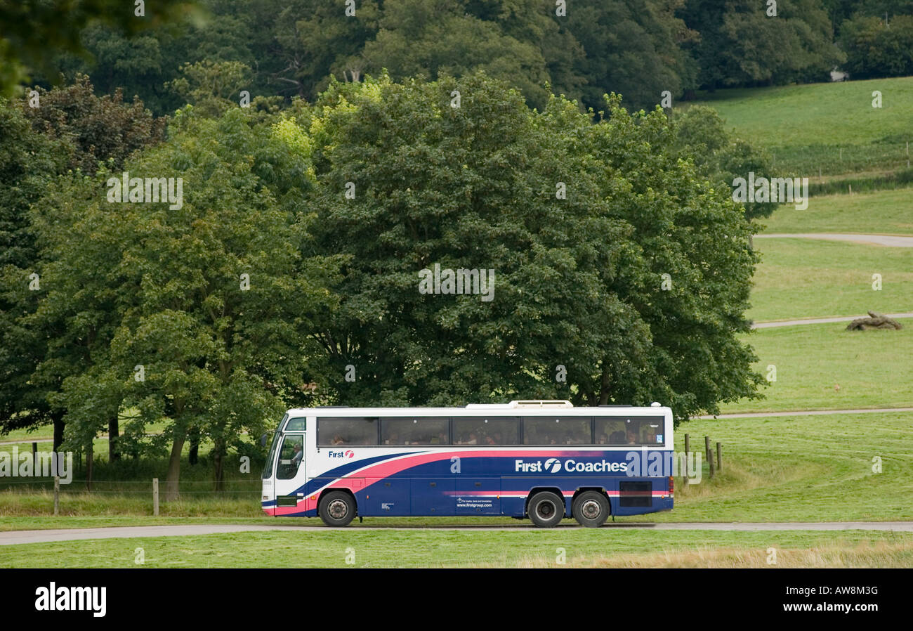 Coach livery hi-res stock photography and images - Alamy