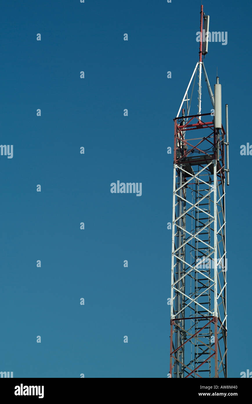 Communications tower hi-res stock photography and images - Alamy