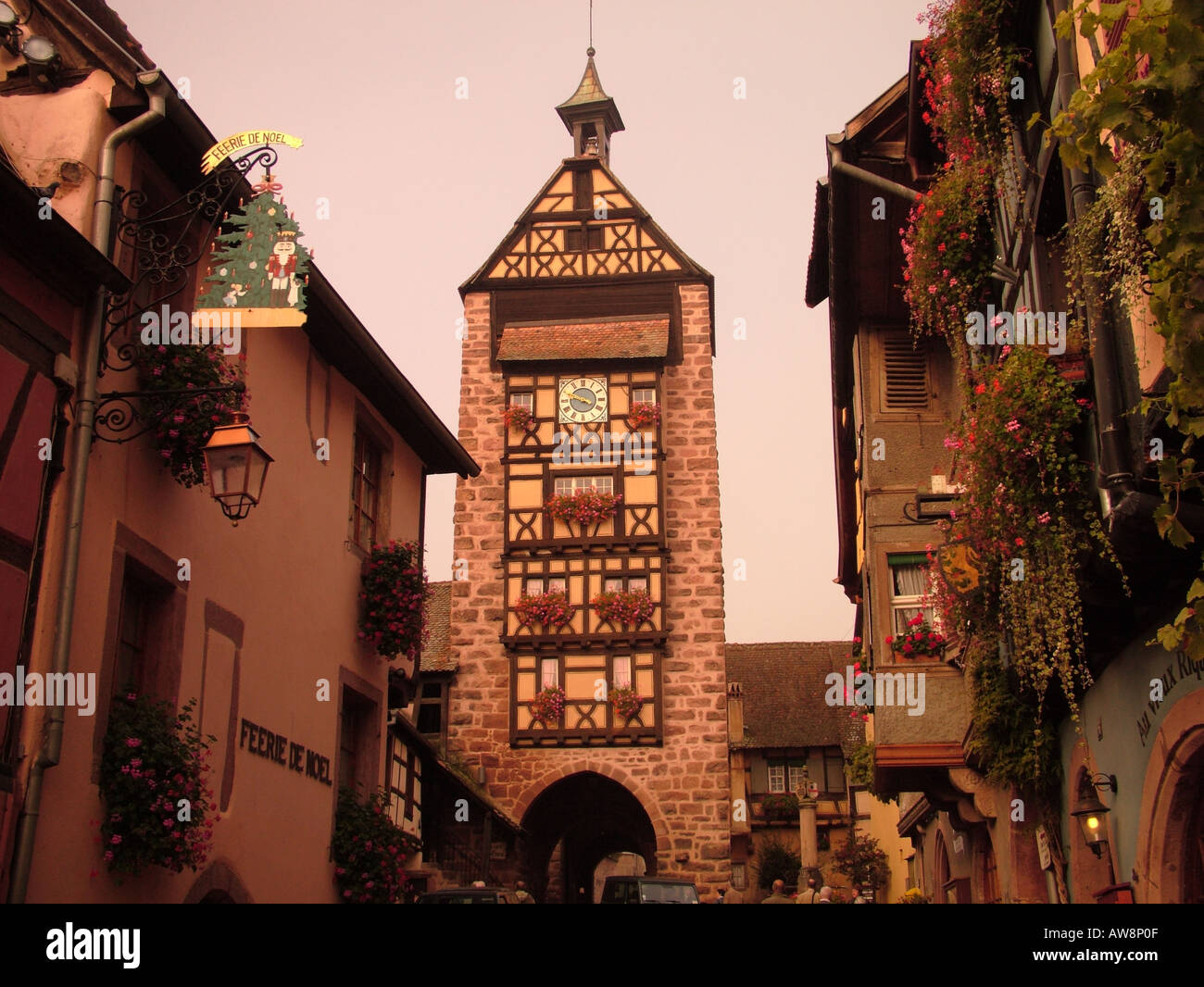 Dolder tower gate hi-res stock photography and images - Alamy