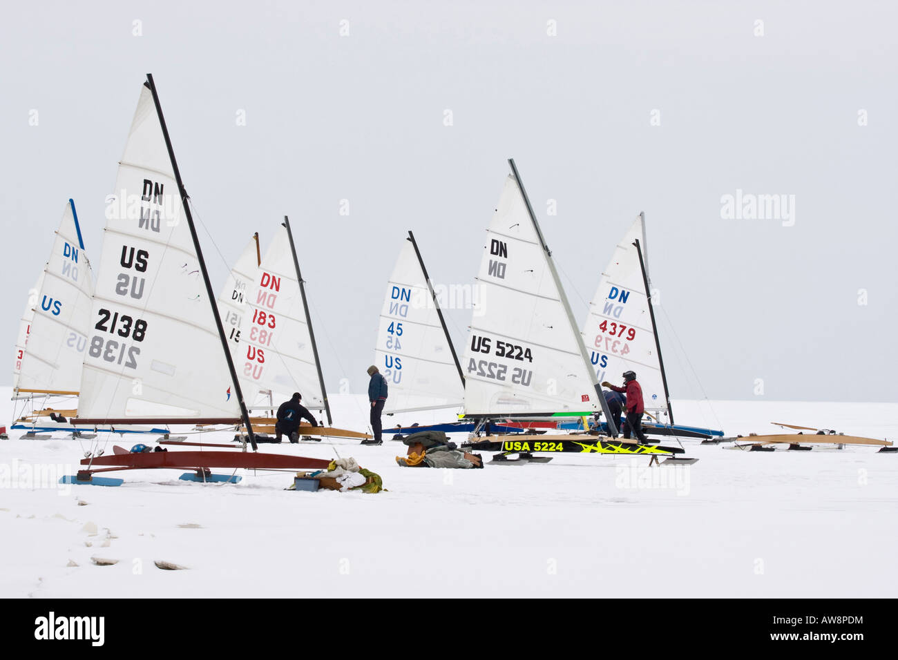Yachts frozen in ice hi-res stock photography and images - Alamy
