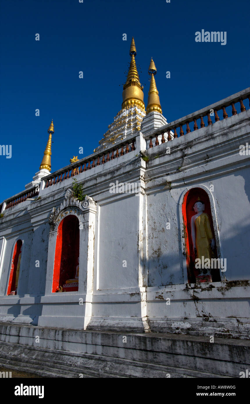 Wat jet yot buddha hi-res stock photography and images - Alamy