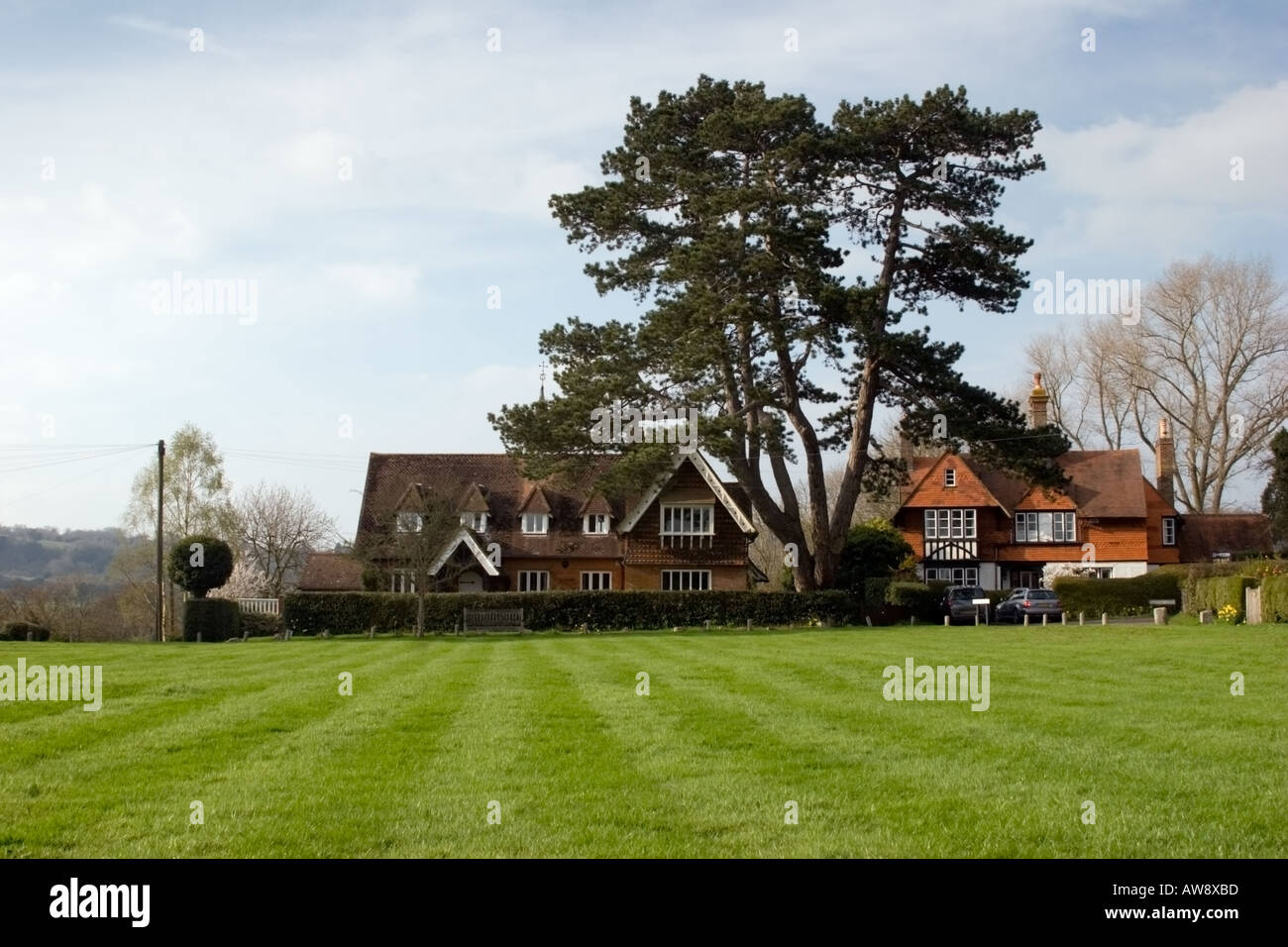 Two large houses hi-res stock photography and images - Alamy
