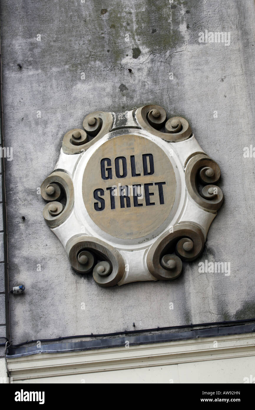 Gold street hi-res stock photography and images - Alamy