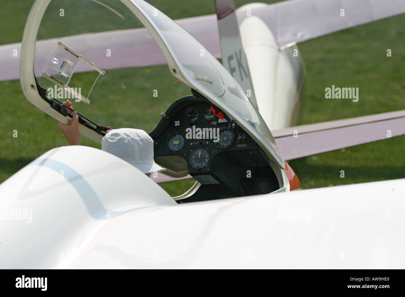 A modern glider with canopy open waiting for a launch Stock Photo - Alamy