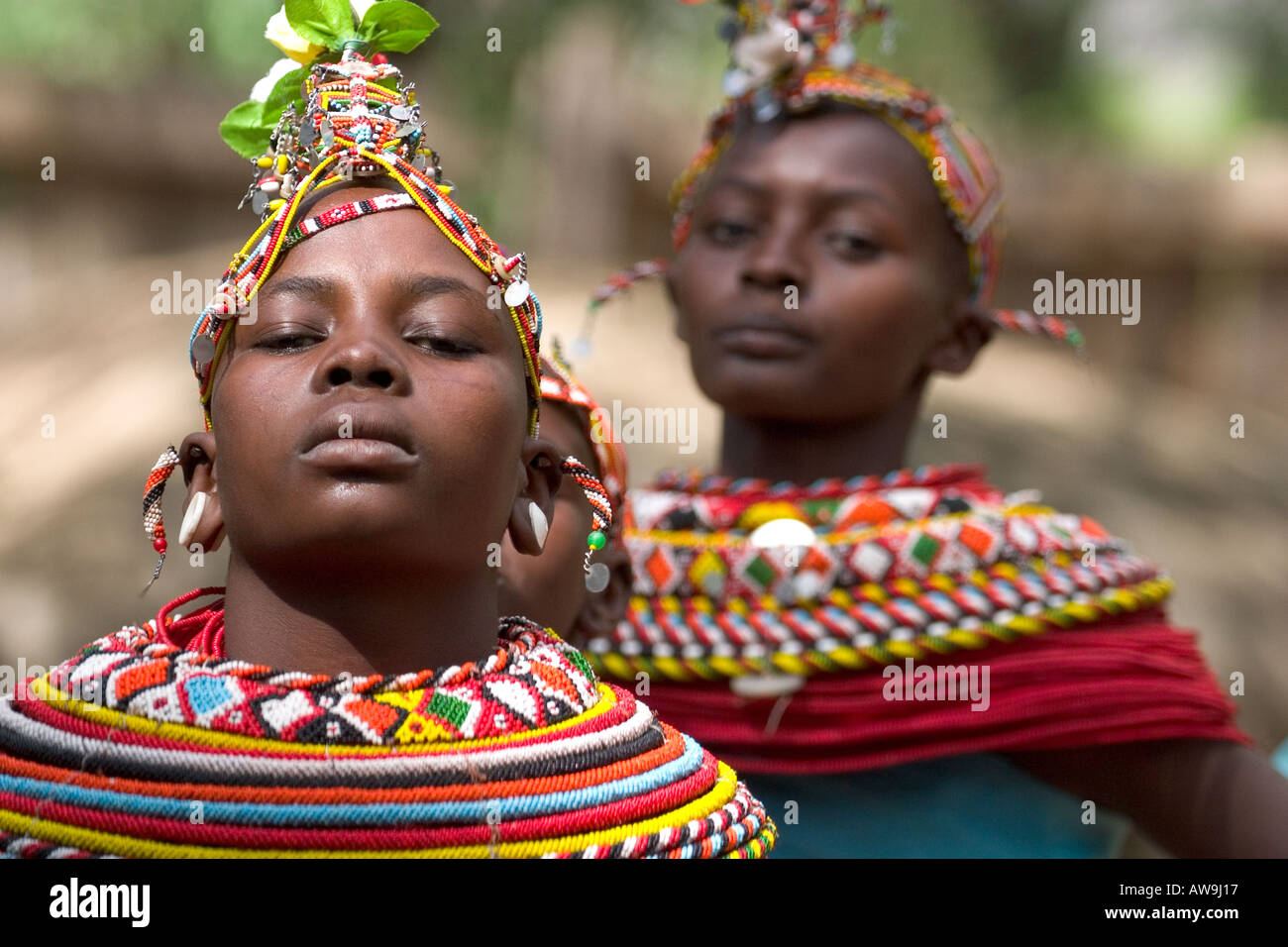 Samburu women dancers Stock Photo - Alamy