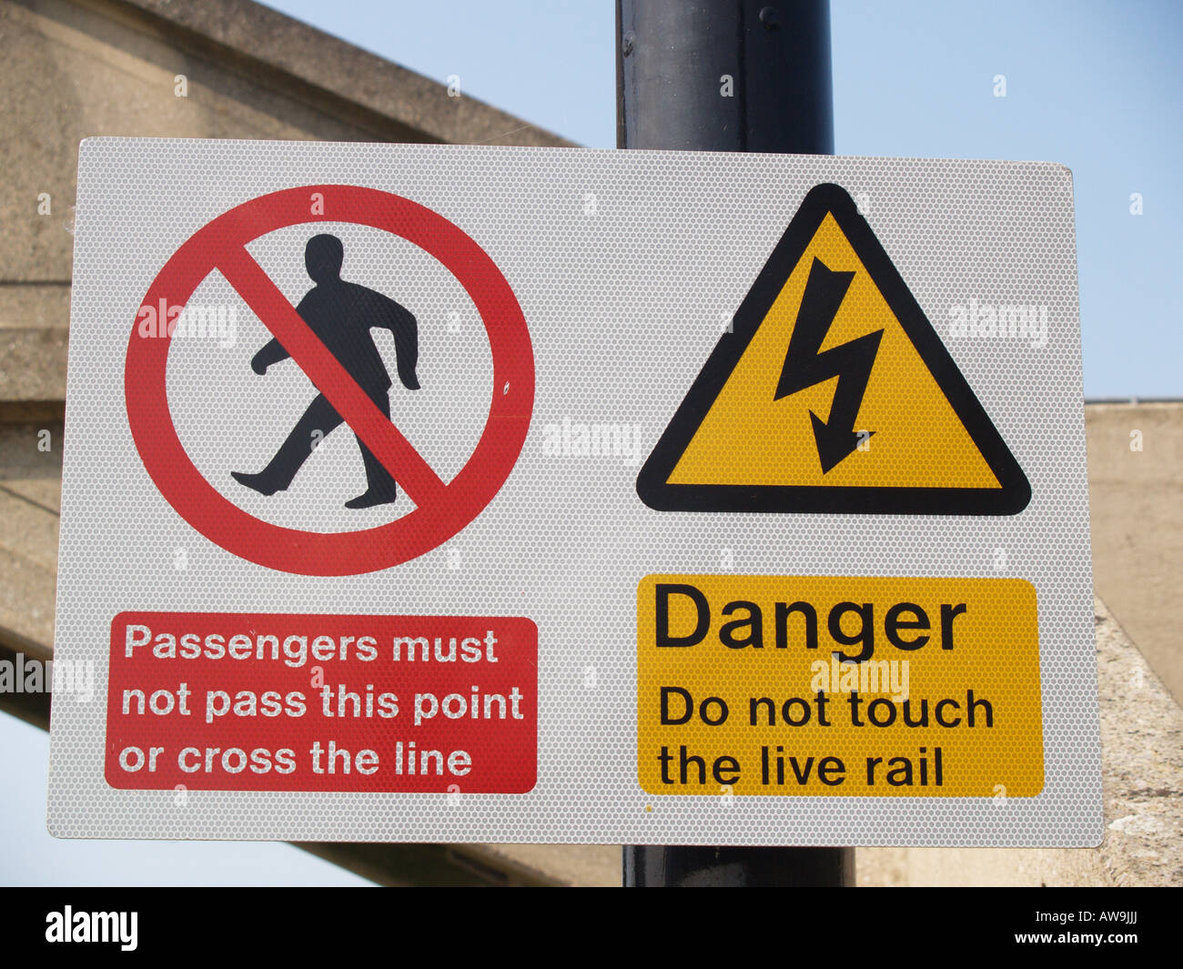 railway power electricity passenger warning sign Stock Photo - Alamy