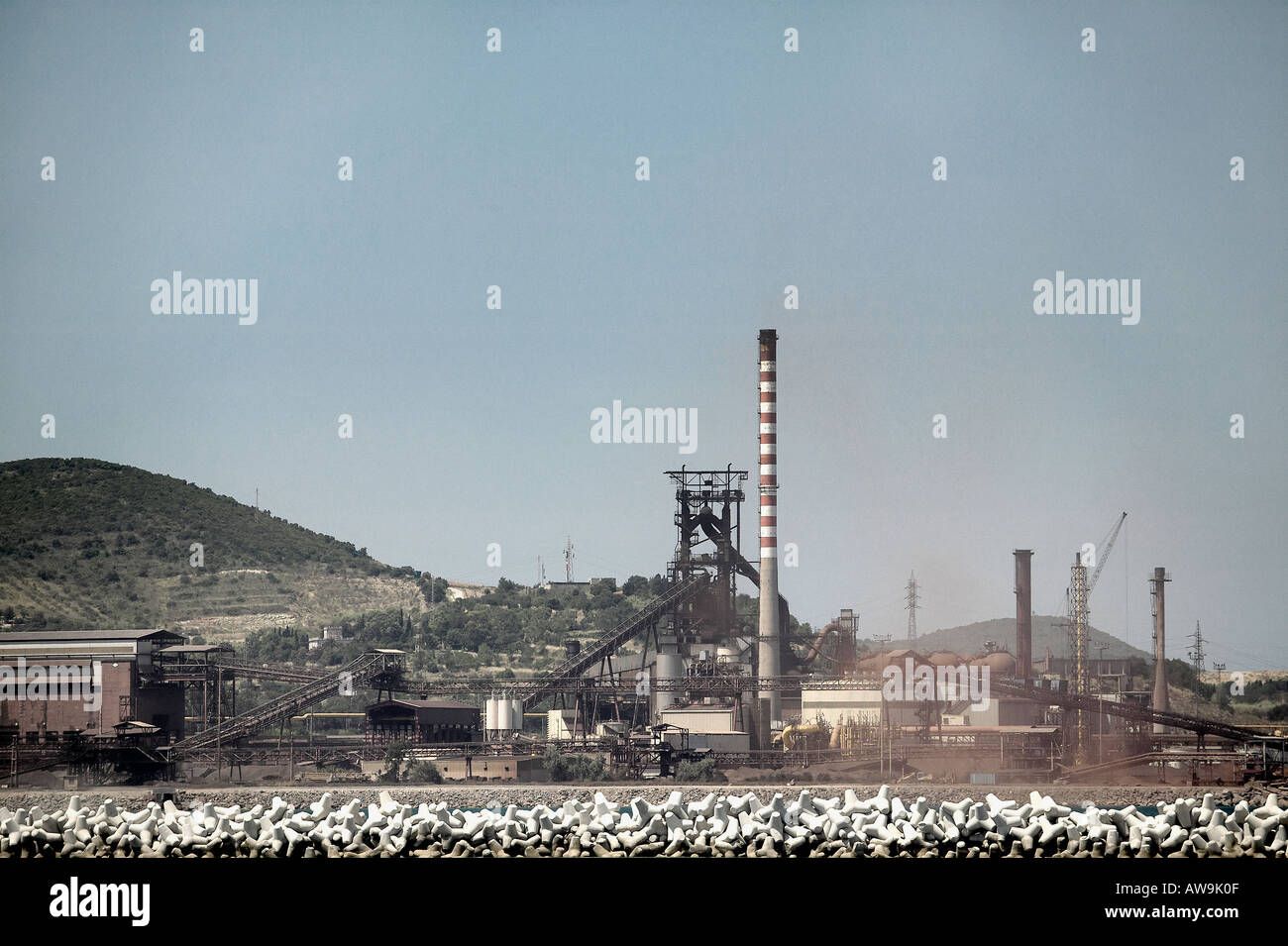 Piombino harbour hi-res stock photography and images - Alamy