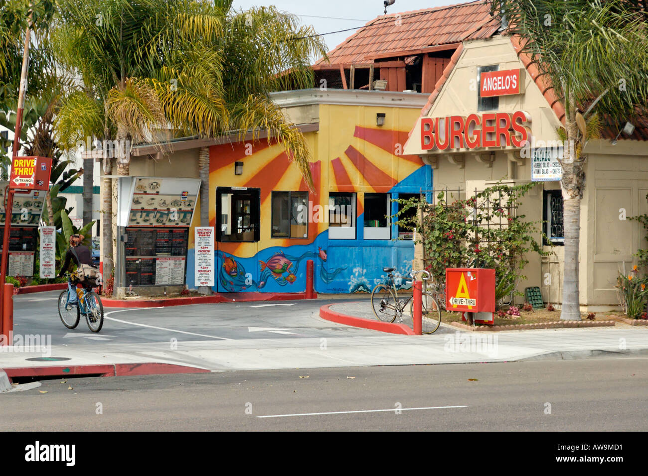 Burger drive thru eatery hi-res stock photography and images - Alamy