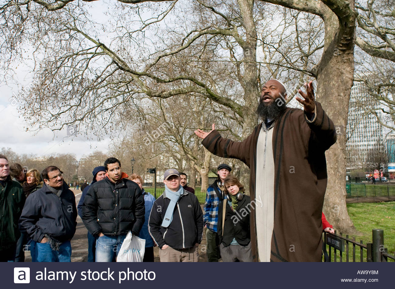 Muslim preacher at Speakers Corner, Hyde Park, London Stock Photo ...
