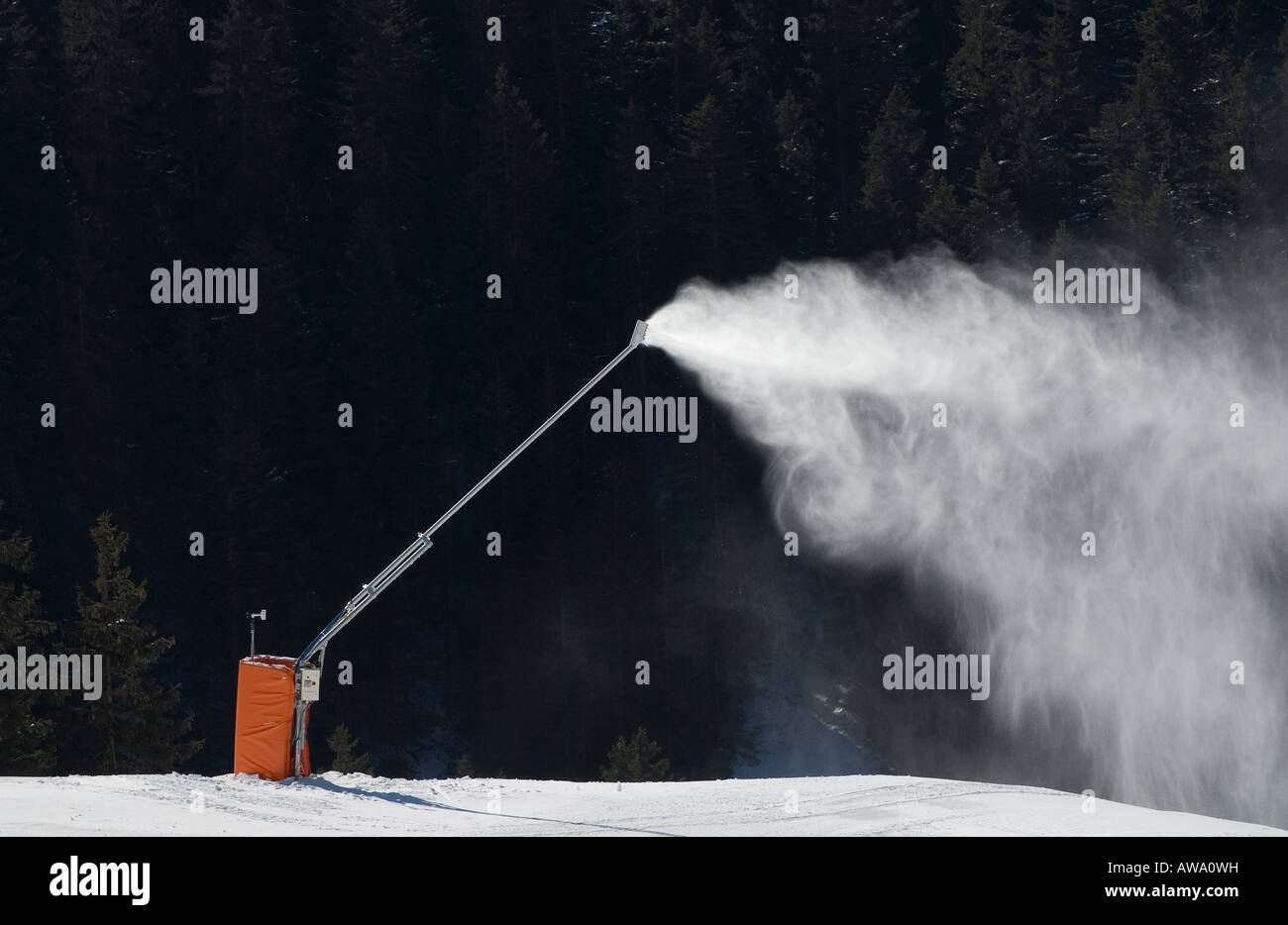 Piste machine hi-res stock photography and images - Alamy