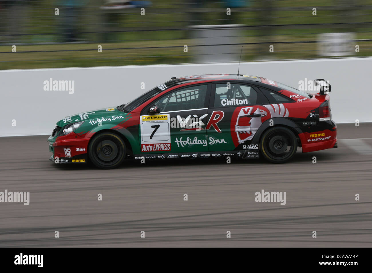 Tom Chilton in the VX Racing Vauxhall Vectra BTCC touring car Stock ...