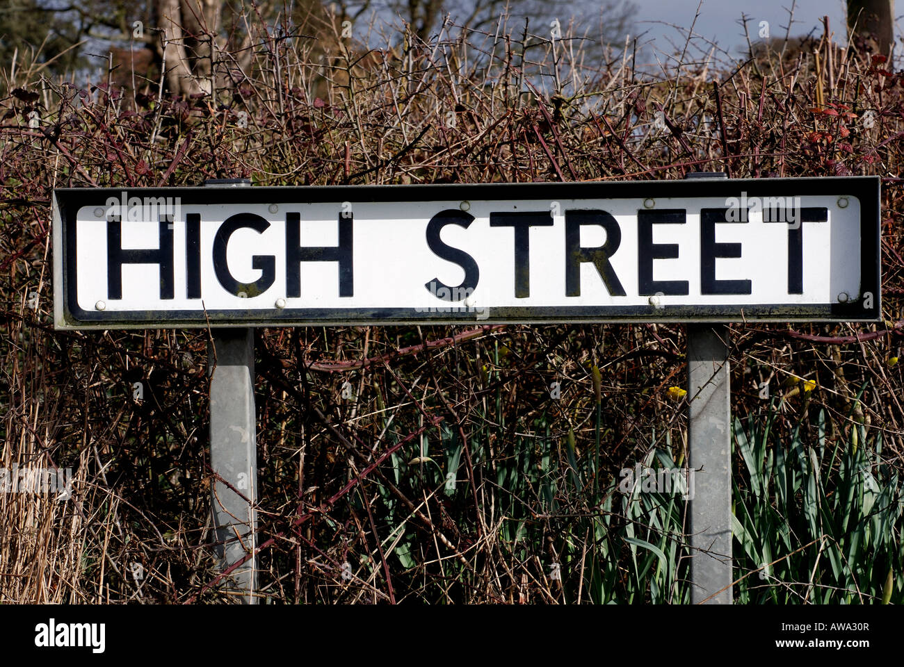 High street road sign hi-res stock photography and images - Alamy