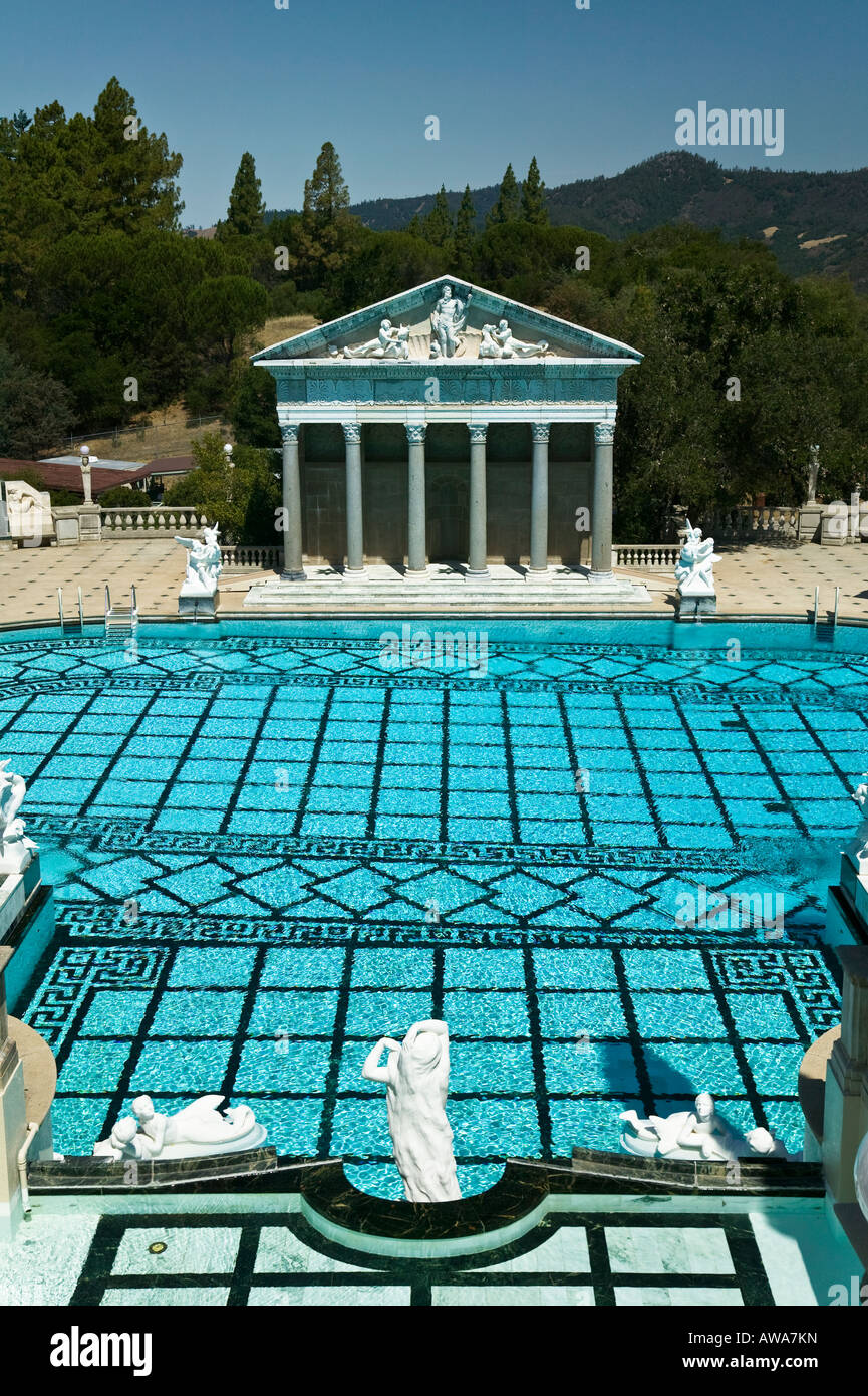 Outdoor pool Hurst Castle, San Simeon, California, USA Stock Photo - Alamy