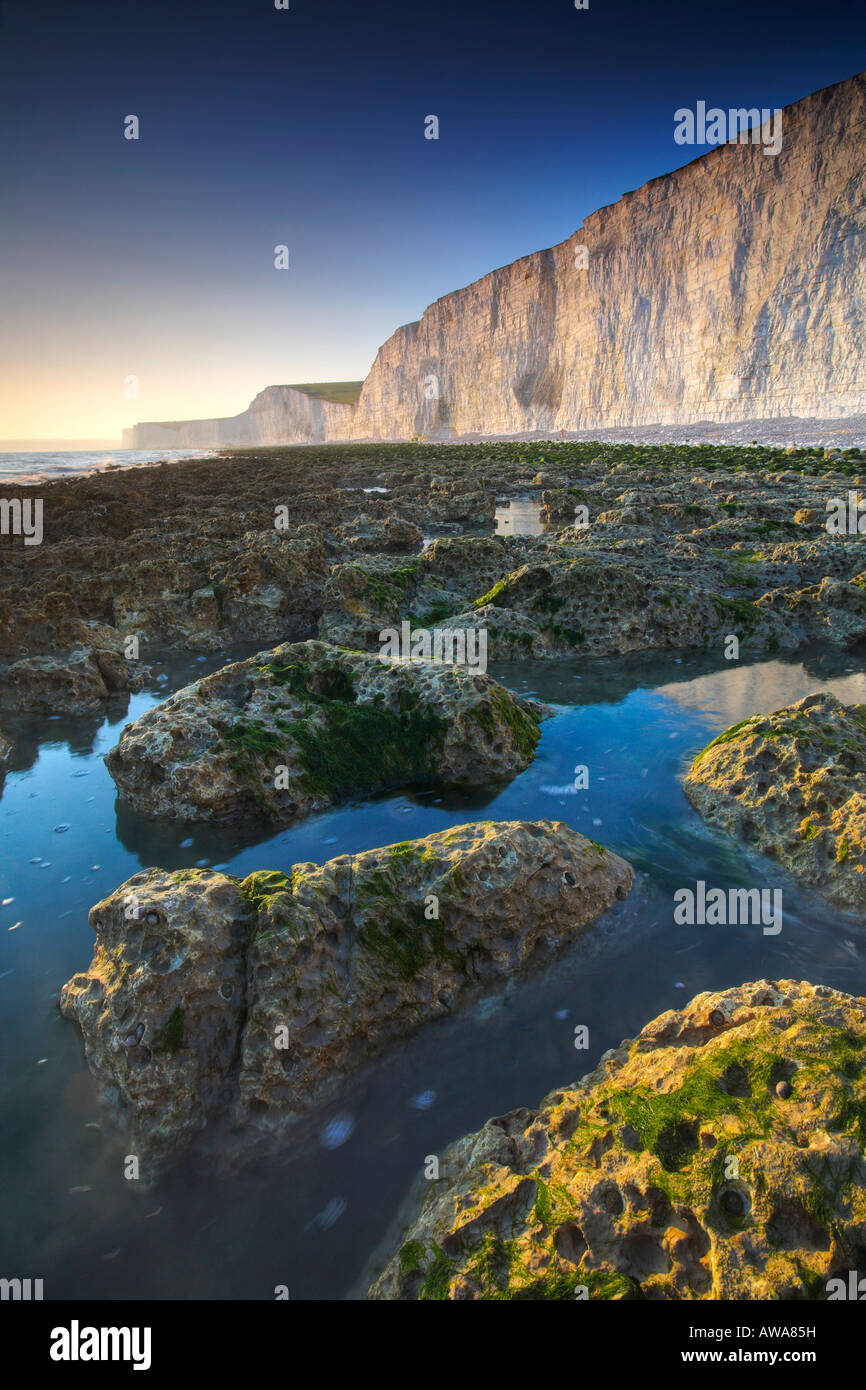 Rockpools below the white chalk cliffs of Birling Gap, West Sussex ...