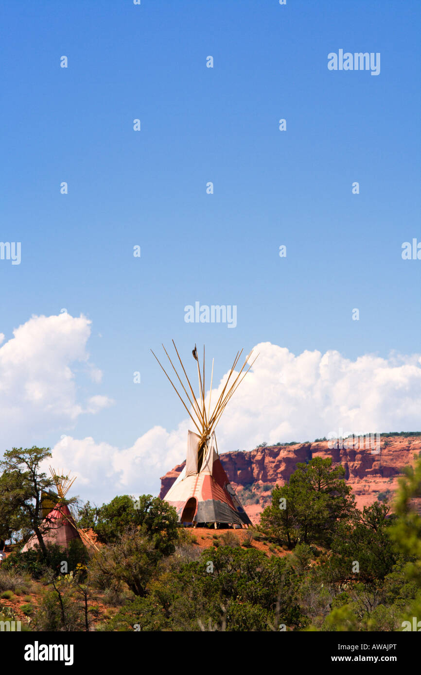 Native American tipi Stock Photo - Alamy