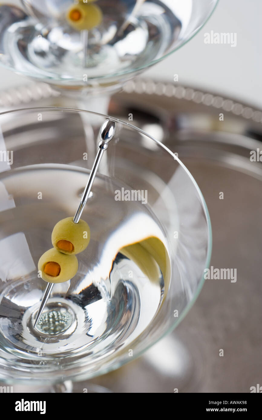 Two martini cocktails hi-res stock photography and images - Alamy