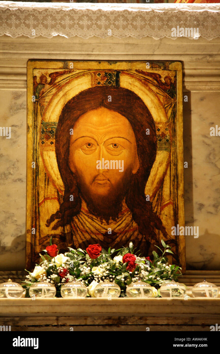 Icon of Jesus Christ inside the Church of Santa Maria in Trastevere ...