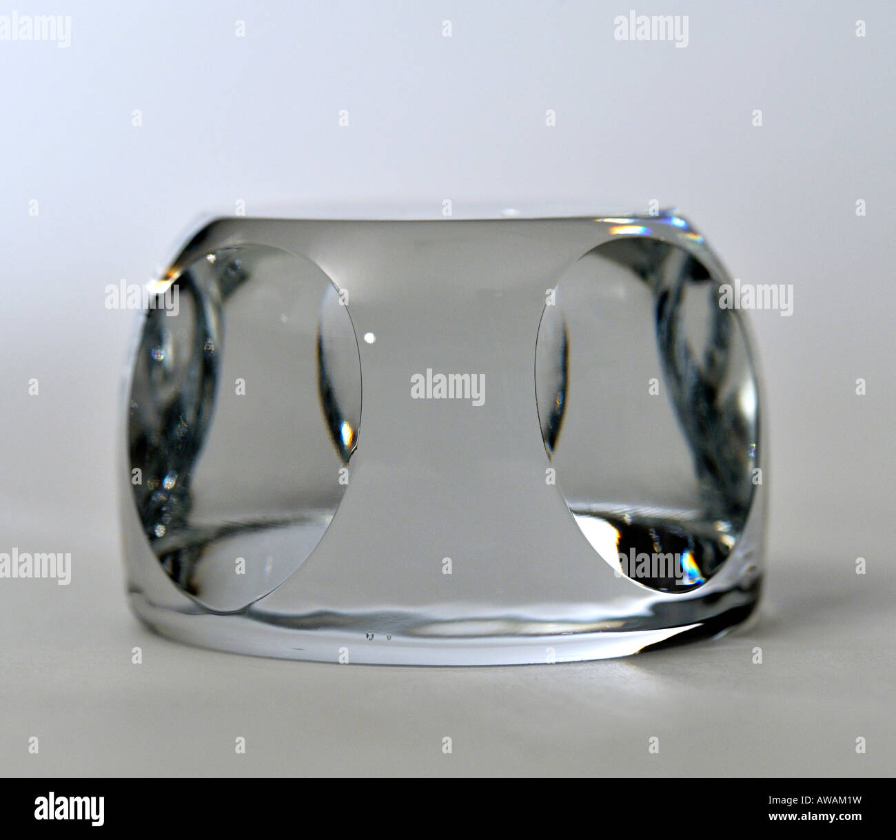 Faceted glass hi-res stock photography and images - Alamy