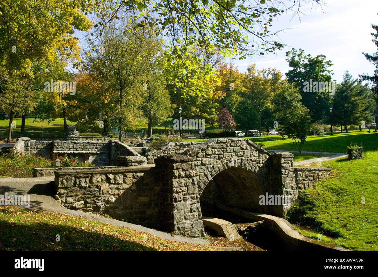Stone culvert hi-res stock photography and images - Alamy