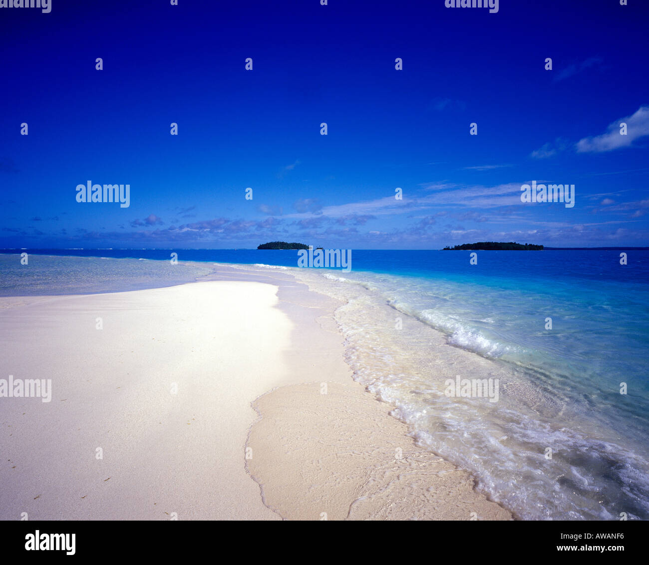Pristine tropical beach scene Aitutaki Cook islands Stock Photo - Alamy