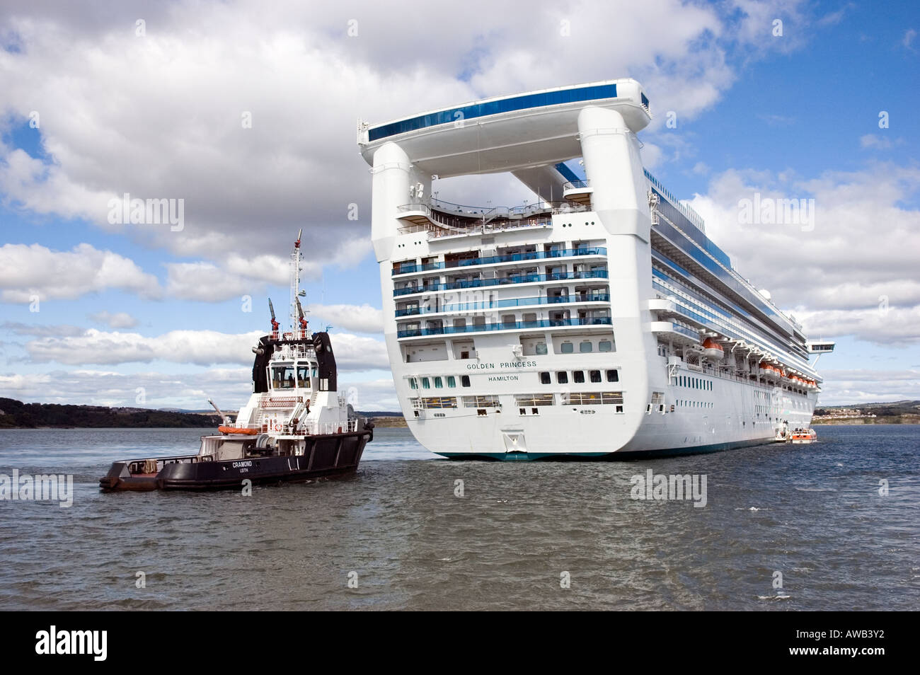 Princess cruise ship edinburgh hi-res stock photography and images - Alamy