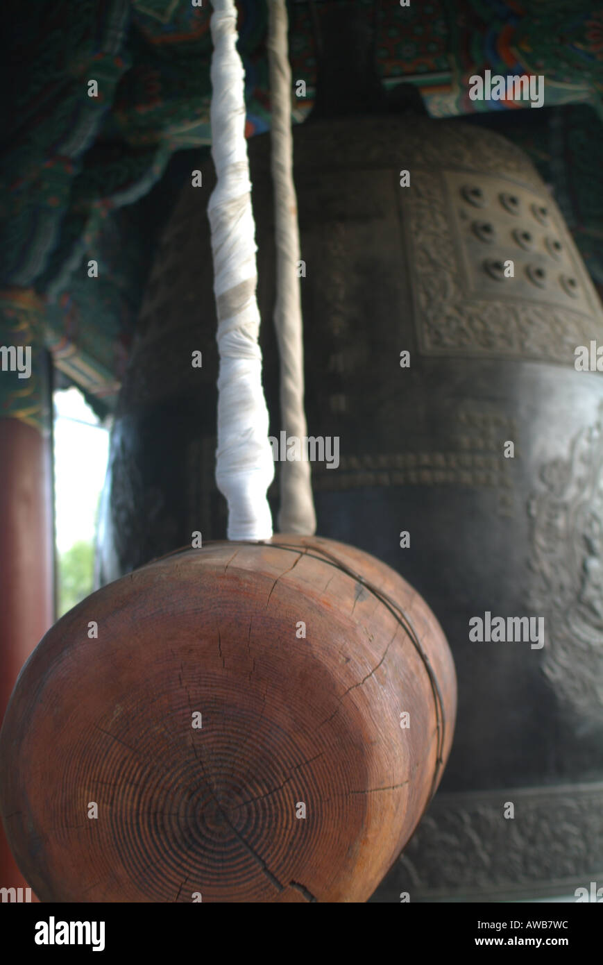 Traditional Korean bell Stock Photo - Alamy