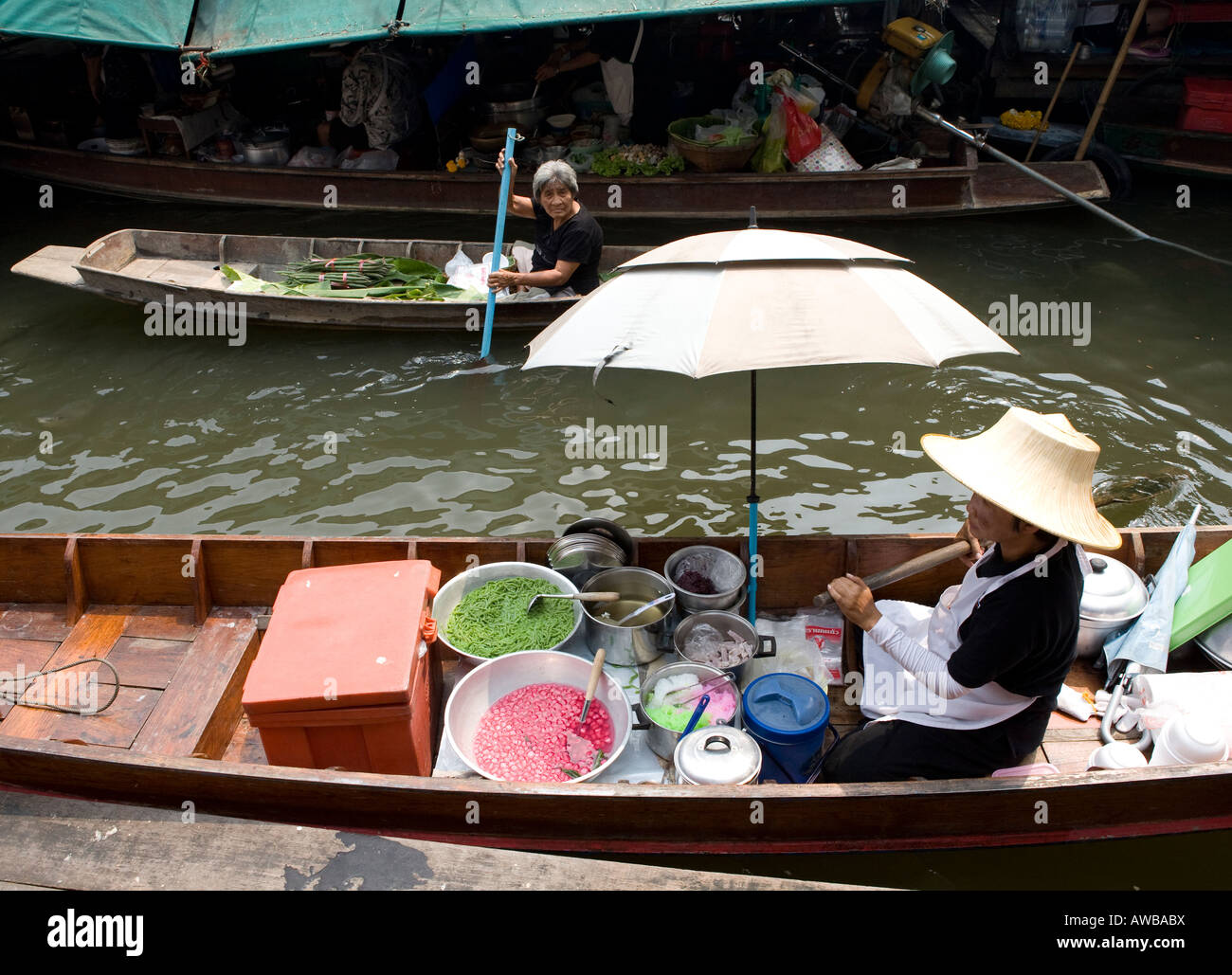 Thailand floating market colour hi-res stock photography and images - Alamy