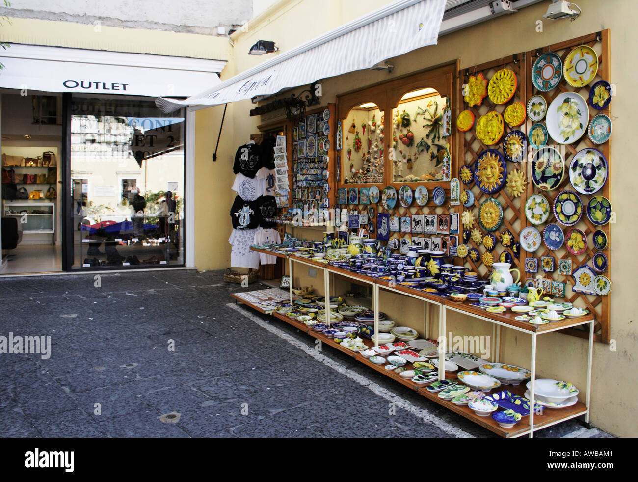 Gift Shop on the Isle of Capri, Italy Stock Photo - Alamy