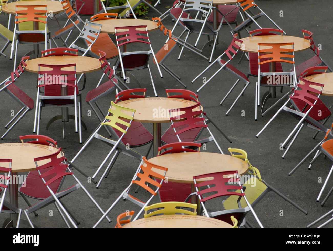 Chairs lean against table hi-res stock photography and images - Alamy