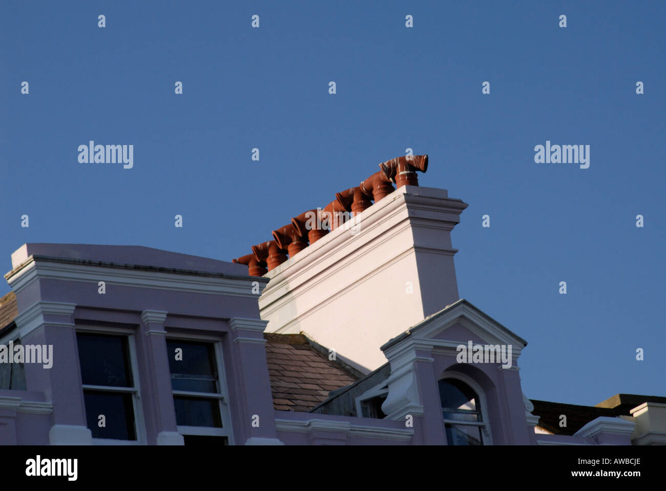 T shaped building hi-res stock photography and images - Alamy