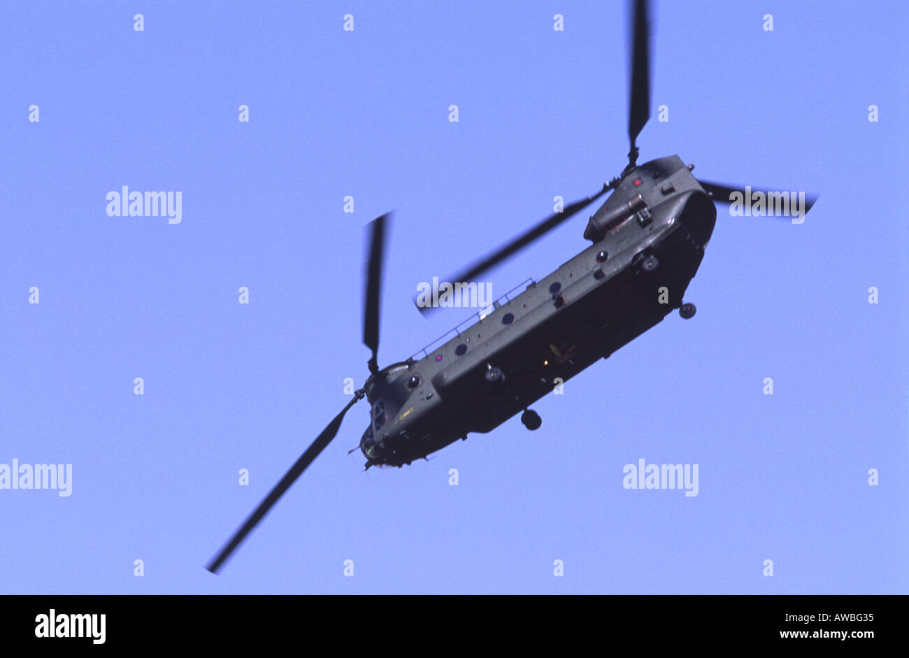 Chinook hc 2 raf military hi-res stock photography and images - Alamy