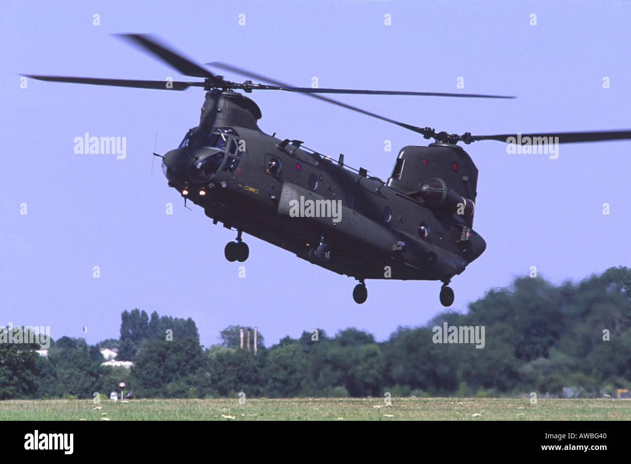 Chinook hc 2 raf military hi-res stock photography and images - Alamy