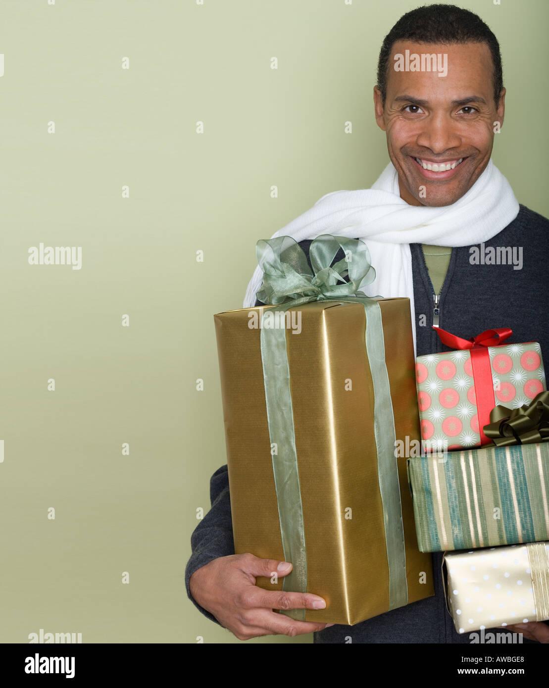 Armload hi-res stock photography and images - Alamy