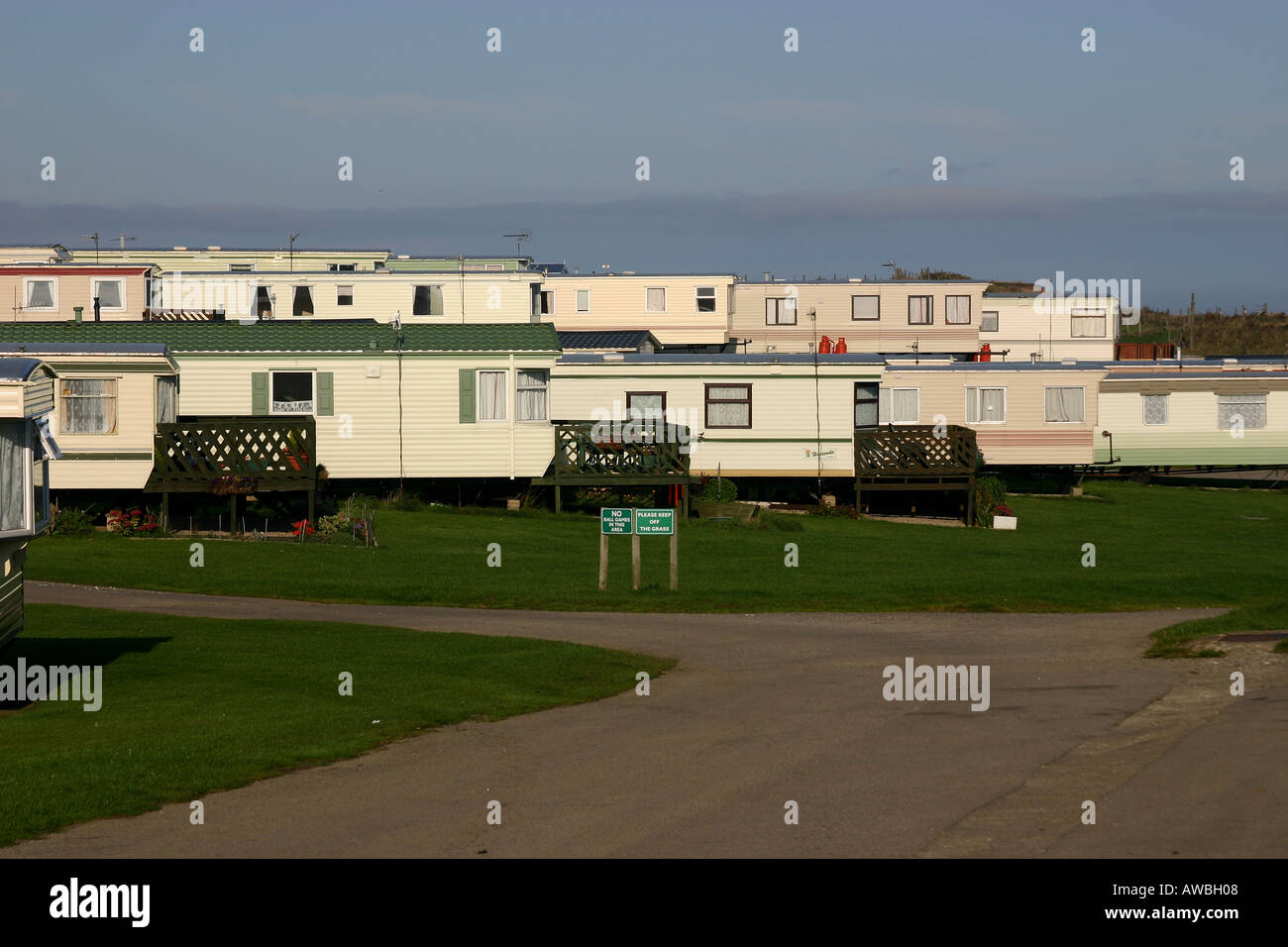 Large static caravan park hi-res stock photography and images - Alamy