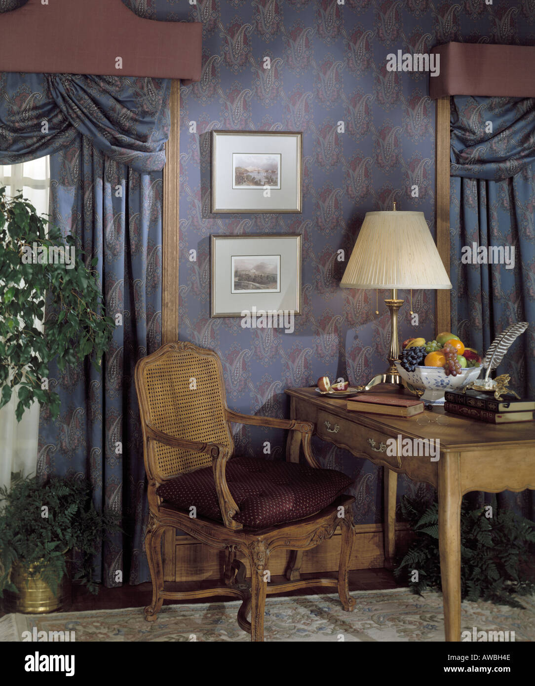 room interior home office writers desk Stock Photo - Alamy