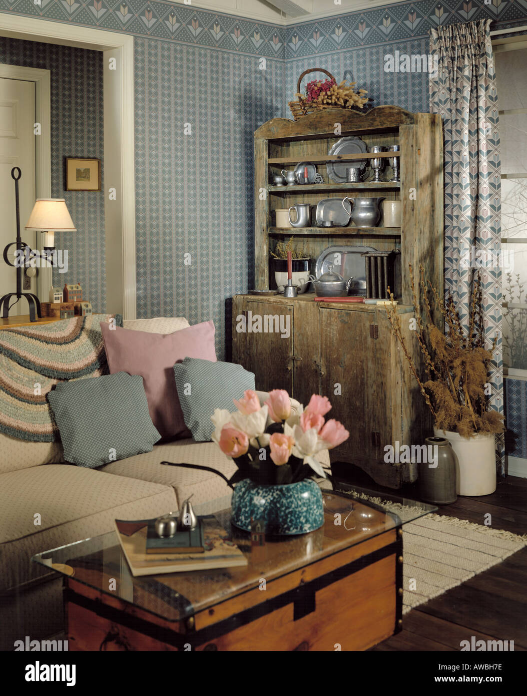 room interior living room family corner cupboard Stock Photo - Alamy