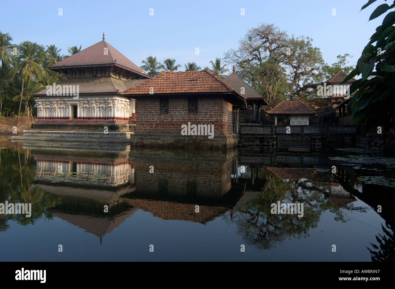 ANANTHAPURA LAKE TEMPLE, THE ONLY LAKE TEMPLE OF KERALA, KASARAGOD DIST ...