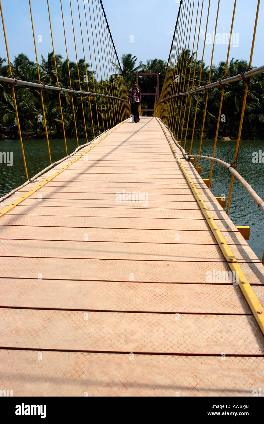 HANGING BRIDGE OVER BACKWATER CANAL NEAR VALIAPARAMBA KASARAGOD ...